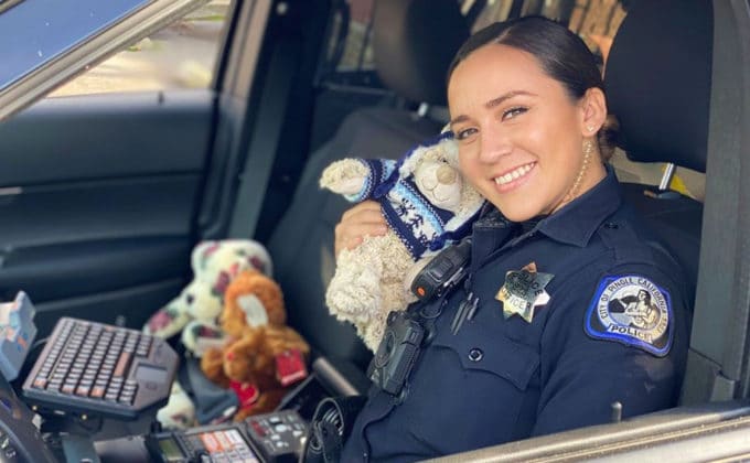 Pinole police deploy new strategy to comfort traumatized children ...